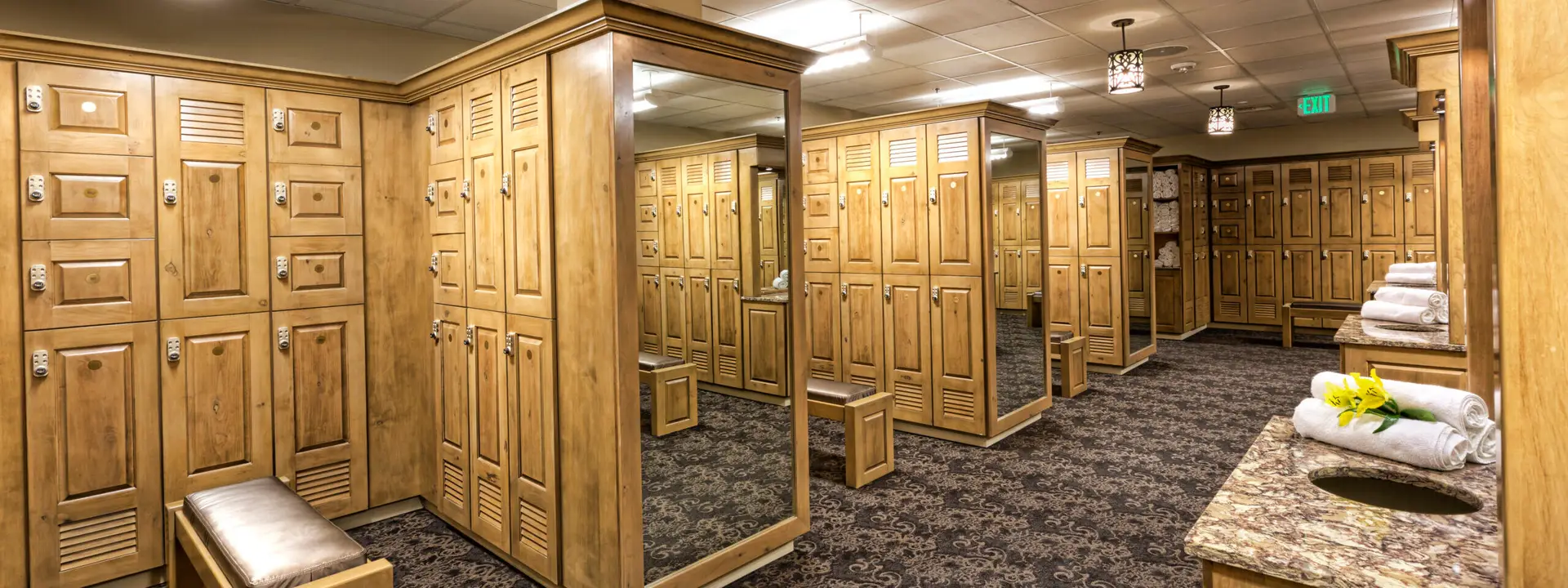 Locker Rooms | Olympic Athletic Club